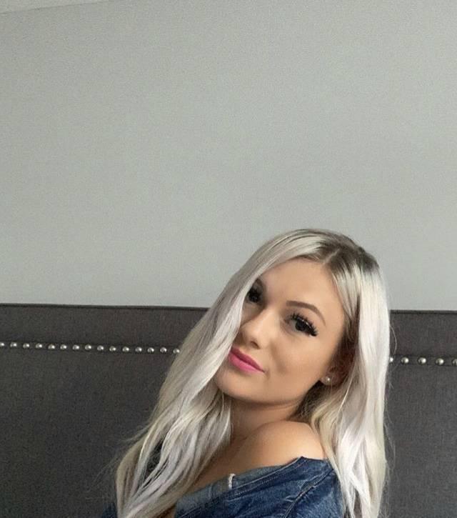 Gorgeous Blonde Gone Wild Marsillpost